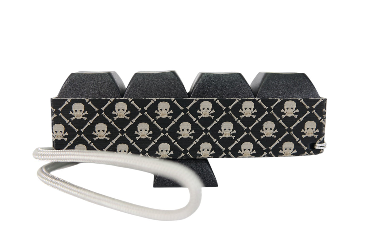 ESC Skull Picky Clicky™ Clicking fidget with smooth decorated sides An ...